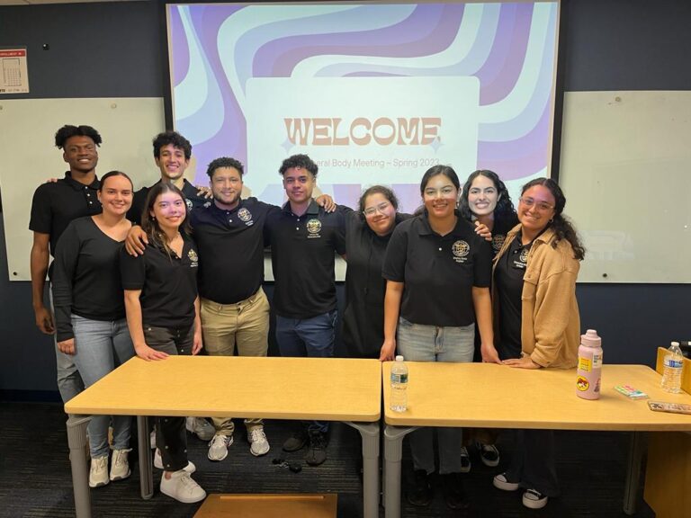 MAVEN Project volunteers are helping minority pre-med students prepare ...